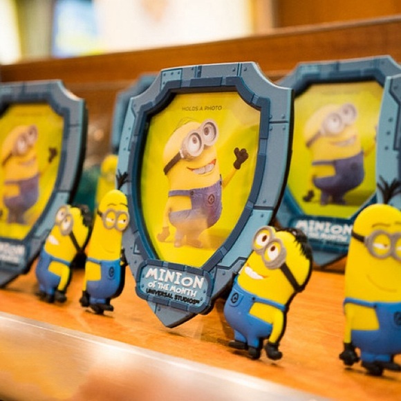 Universal | Other | Universal Studios Minions Photo Frame | Poshmark
